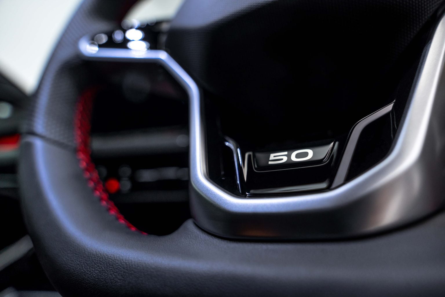 Volkswagen Malaysia perkenal Golf GTI Edition 50 eksklusif - Majalah Labur